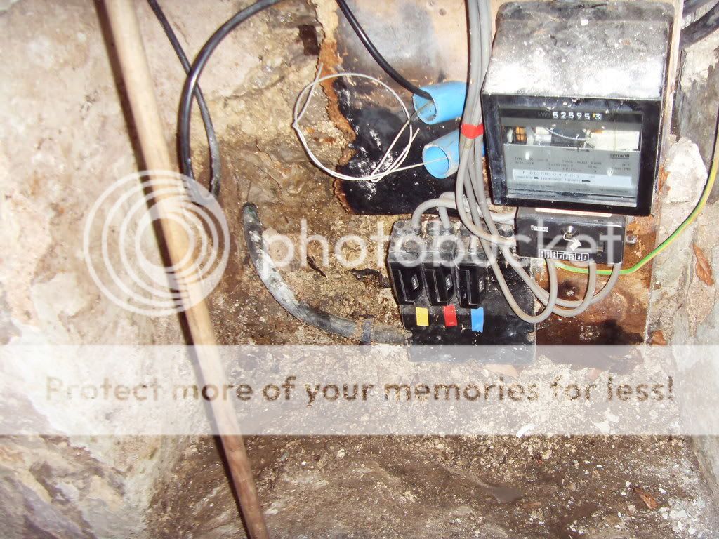 DNO meter board | Screwfix Community Forum